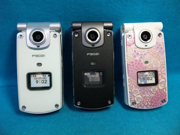 NTTドコモ P902i モックアップ 3色セット - モックセンター